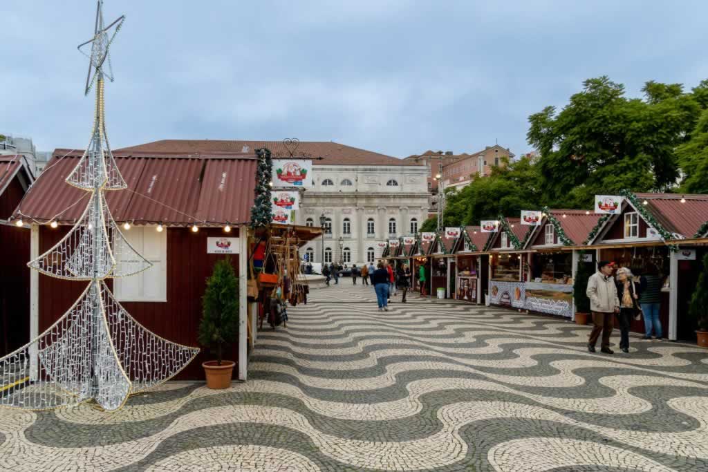 Rossio Square: A Tourist Guide to Praça de Dom Pedro IV in Lisbon